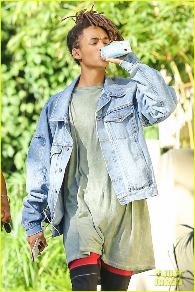 Jaden Smith Supports JUST Water in Cartons. - BuzzOnEarth
